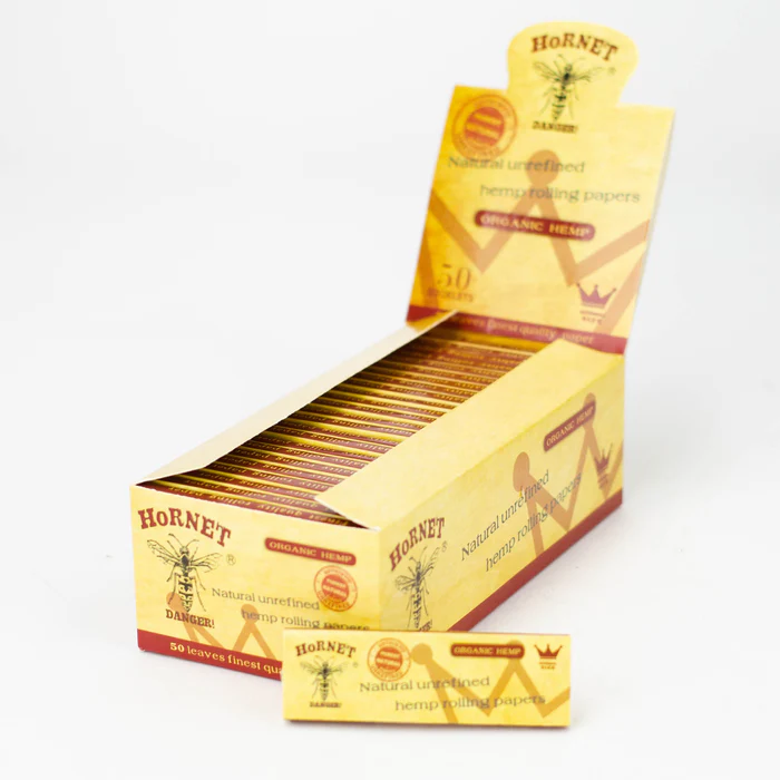 HORNET | Single Wide Size Rolling Paper — Bong Outlet Canada